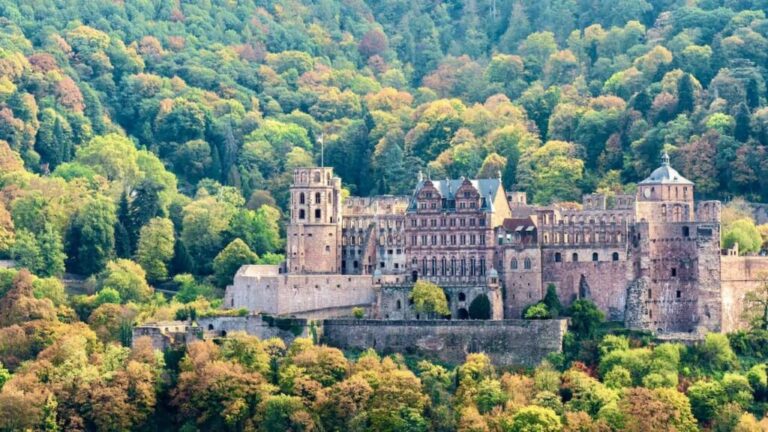 Top 10 Abandoned Castles Around the World: A Journey Through History ...